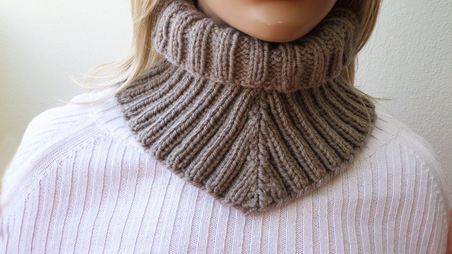Infinity Neck Warmer Womens Neck Gaiter Knit Dickie Collar - Etsy