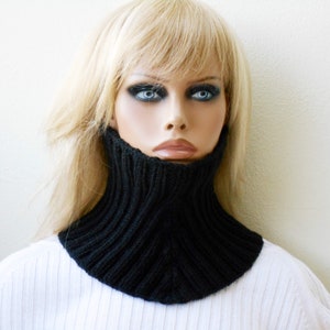 Infinity Neck Warmer Womens Neck Gaiter Knit Dickie Collar Crochet Wool ...