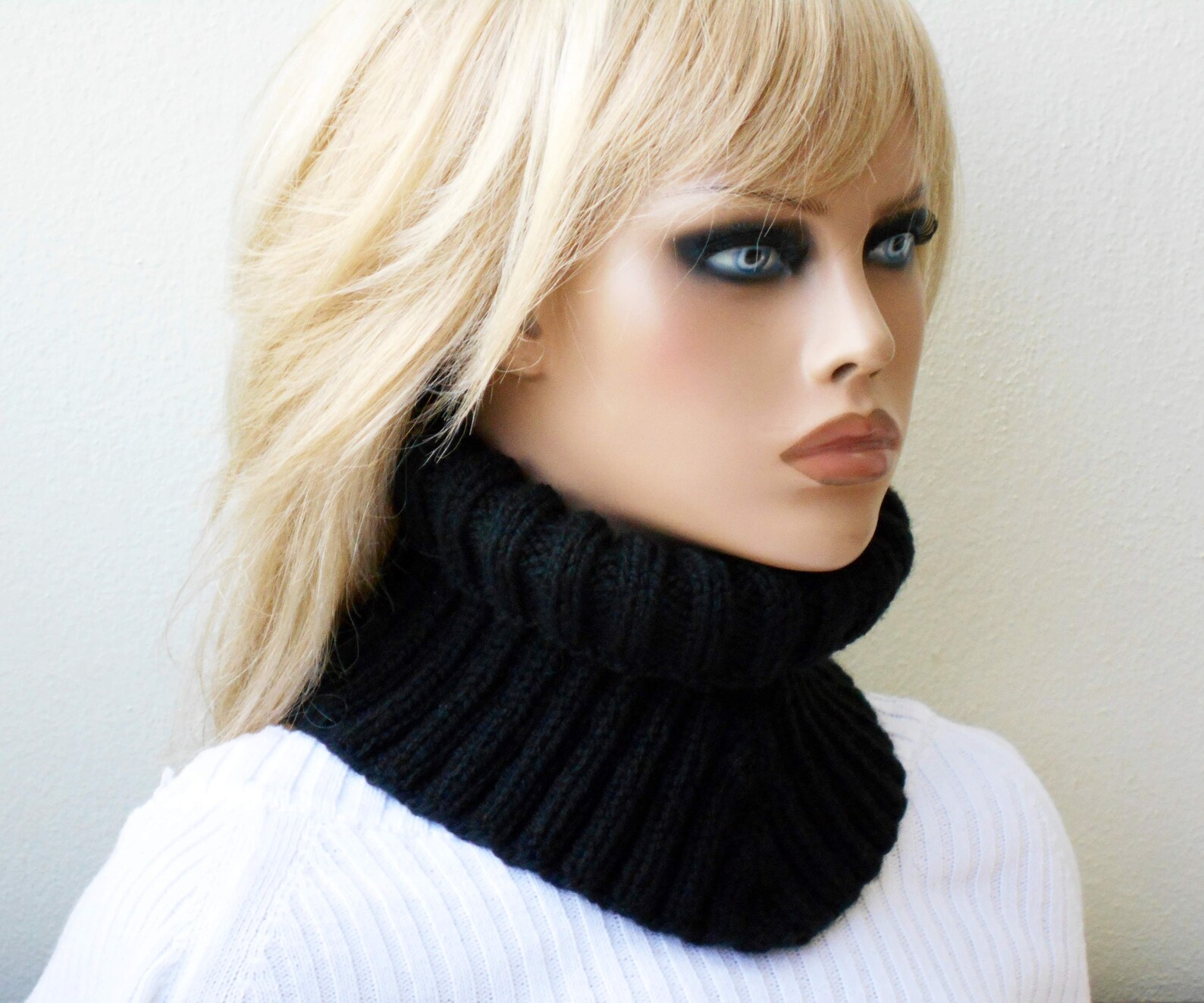 Infinity neck warmer Womens neck gaiter Knit dickie collar | Etsy