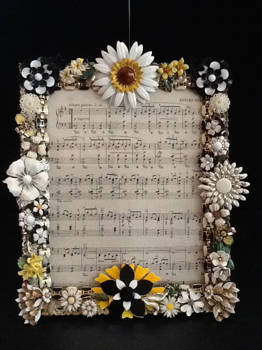 MOD GROOVY FRAME - Etsy