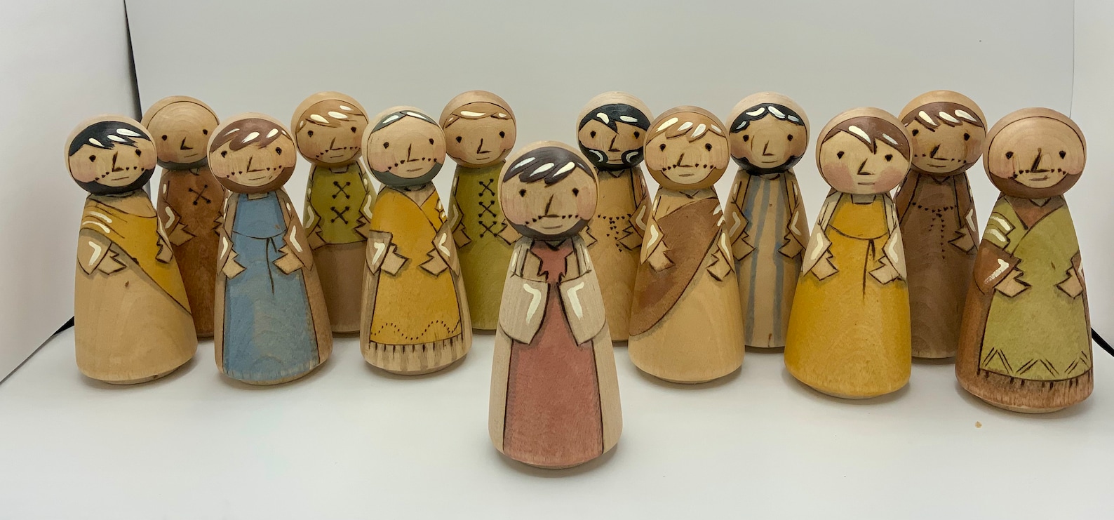 CGS Cenacle / Last Supper Figures Jesus and 12 Disciples FINISHED ...