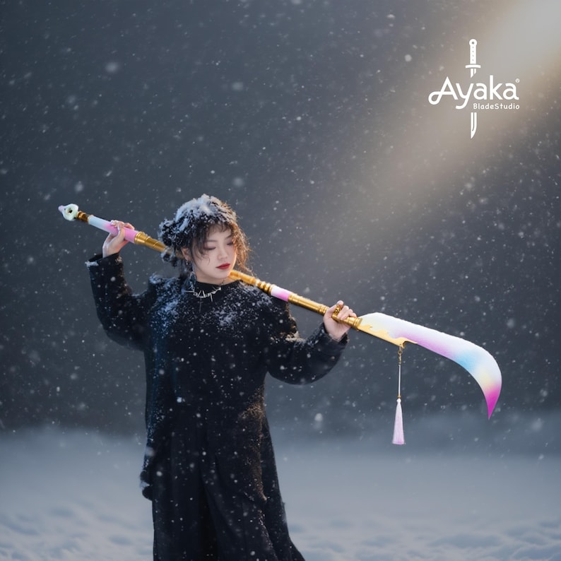 Life Size Replica of Curved Moon Glaive From Kpop Demon Hunters, Miras ...