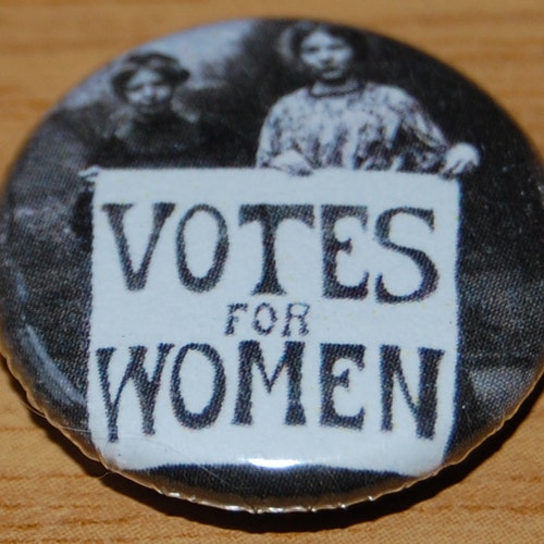 Suffragette deeds Not Words Button Badge 25mm / 1 | Etsy