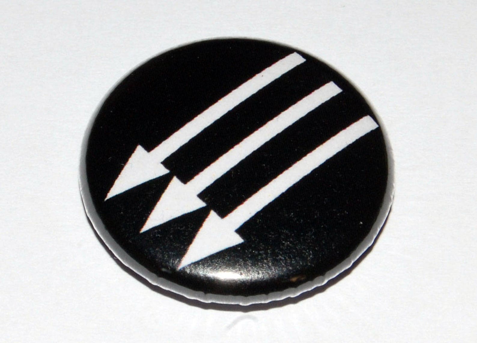 Anti-fascist Arrows Button Badge 25mm / 1 Inch Politics | Etsy