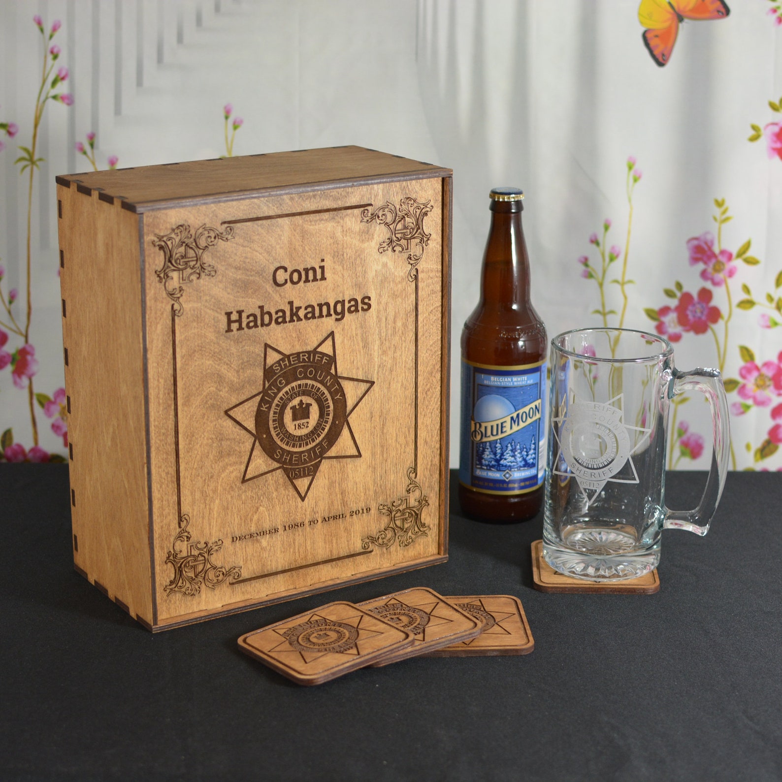 Custom Engraved Wood Beer Gift Box with Custom Etched Glass | Etsy