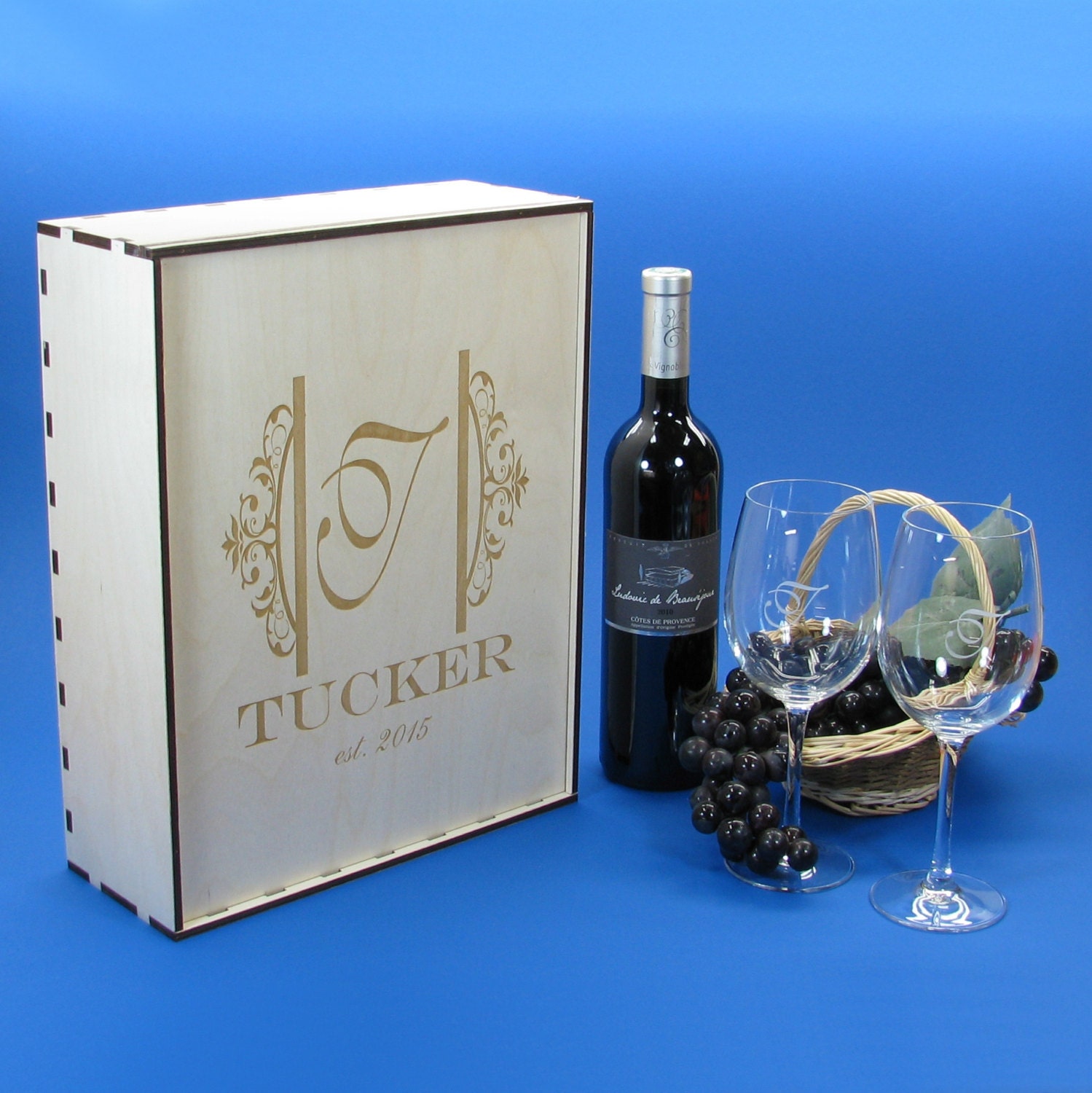 Wood Wine T Box Set With 2 Crystal Wine Glasses Personalized By You