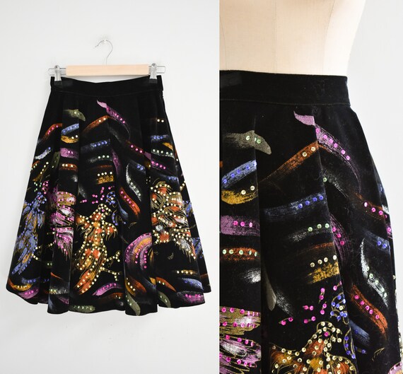 1950s Sequin and Hand Painted Roosters Black Velvetee… - Gem