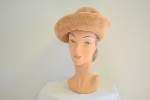 1960s NOS Lisa Light Brown Fur Felt Hat - Gem