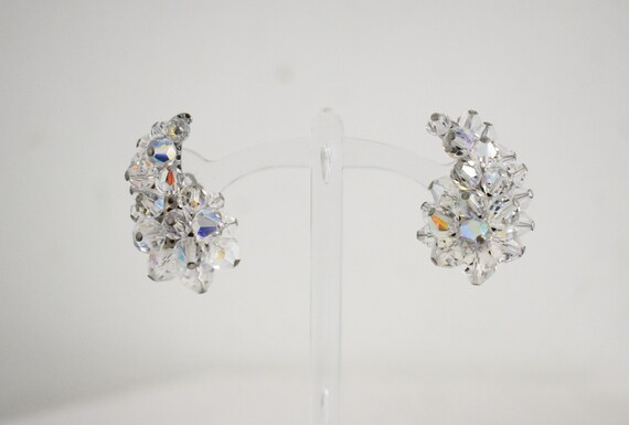 1960s Comma Shaped Iridescent Crystal Bead Cluster Cl… - Gem