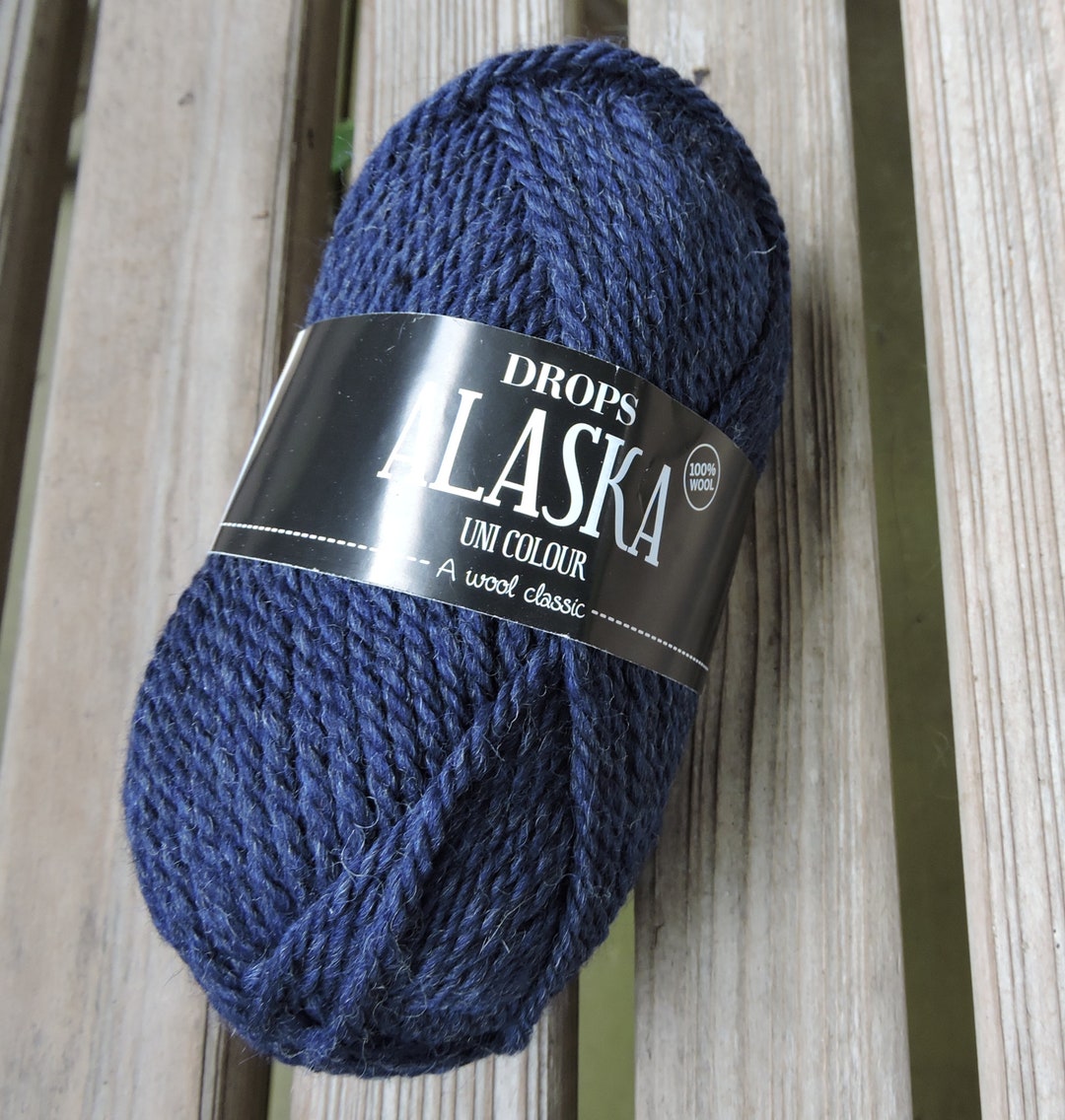 ARAN Weight Yarn - Pure Classic Wool in the European Style - Navy (#12 ...