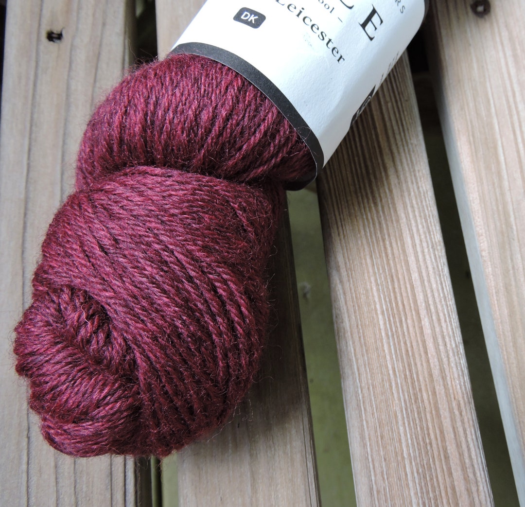 DK Weight Yarn - Blue Faced Leicester Fleece DK - 100% British Wool ...