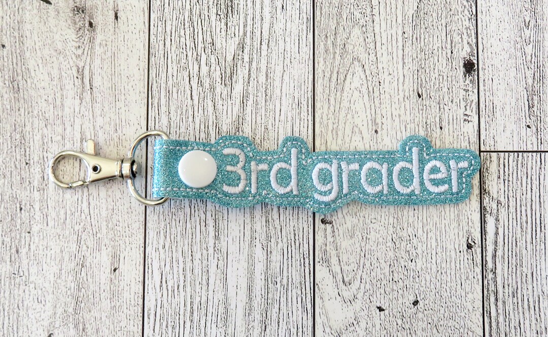 3RD GRADER Tag, BAG Tag, Backpack Tag, Key Fob, Keychain ...