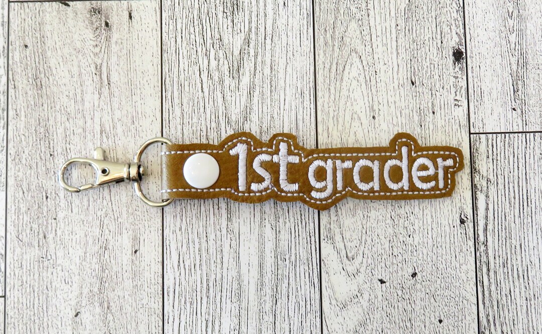 1ST GRADER Tag, BAG Tag, Backpack Tag, Key Fob, Keychain ...