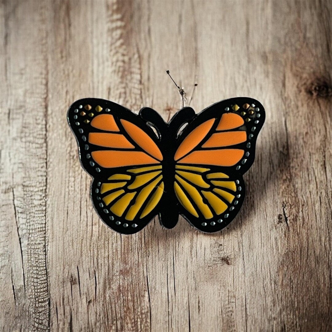 Monarch Butterfly Enamel Needle Minder - Etsy