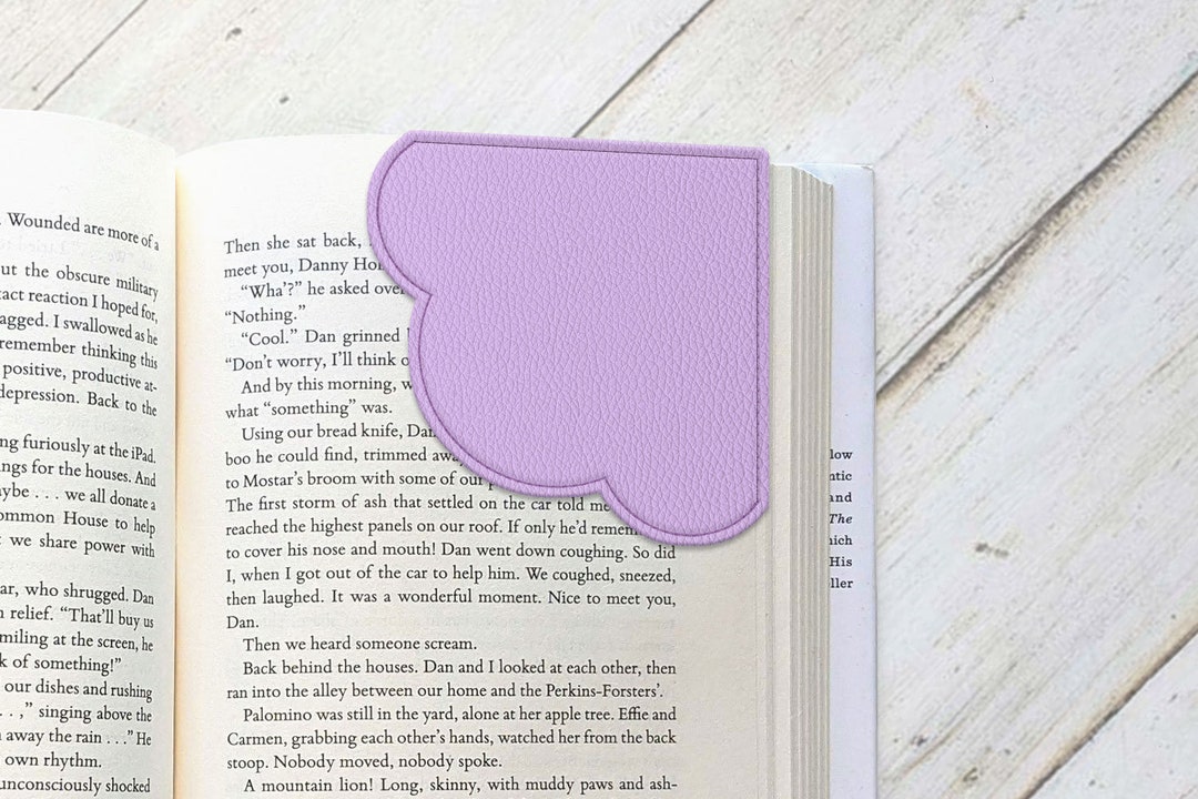 Scallop Edge Corner Bookmark ITH Applique Embroidery File - Etsy