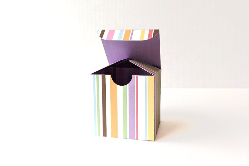 Cube Gift Box SVG Design - Etsy