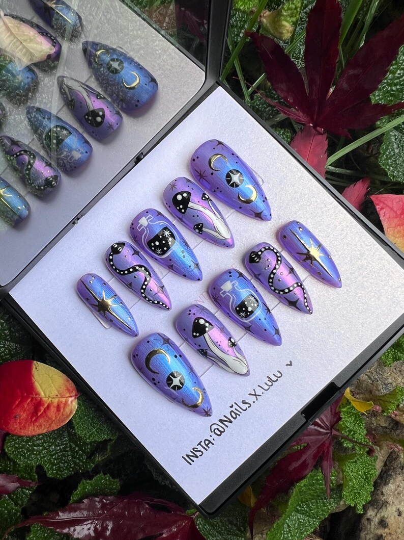 Handmade Custom Press-on Nails - Etsy