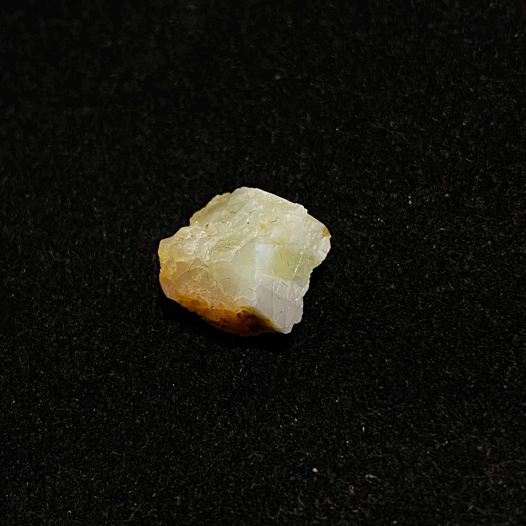 Multi Shade Natural Raw Chrysoberyl Cats Eye 12mm X 10mm Rough 7.50 ...