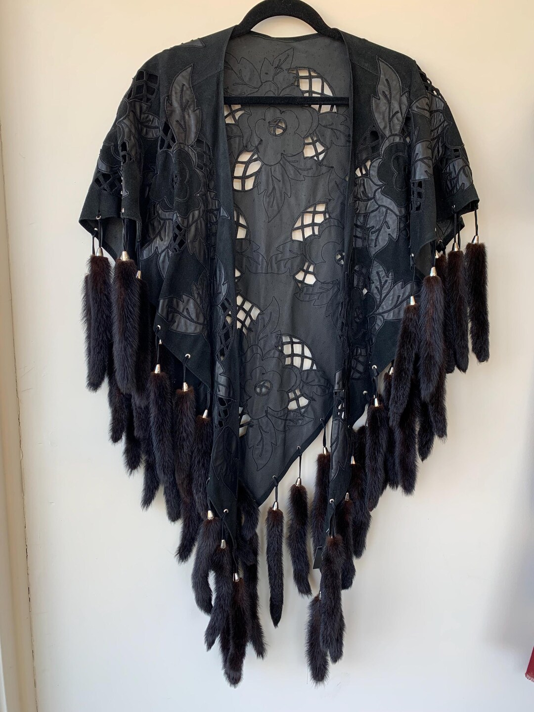 Leather Lace Suede 1970s Gypsy Shawl With Mink Tail Fur Fringe ...