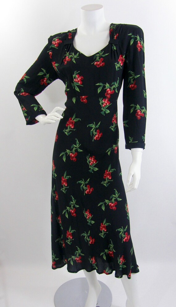 red rayon 90s does - Gem