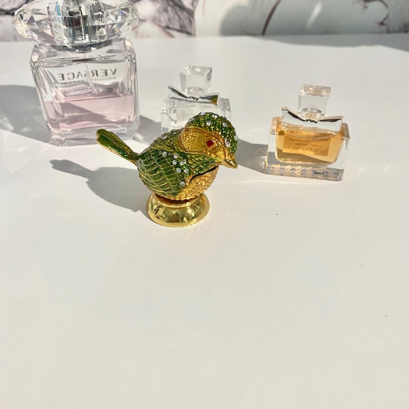 Robin Trinket Box] - Etsy