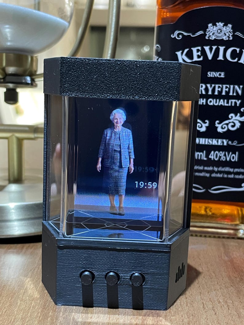 Custom Elderly Women AI Digital Immortality Projection Box - Etsy