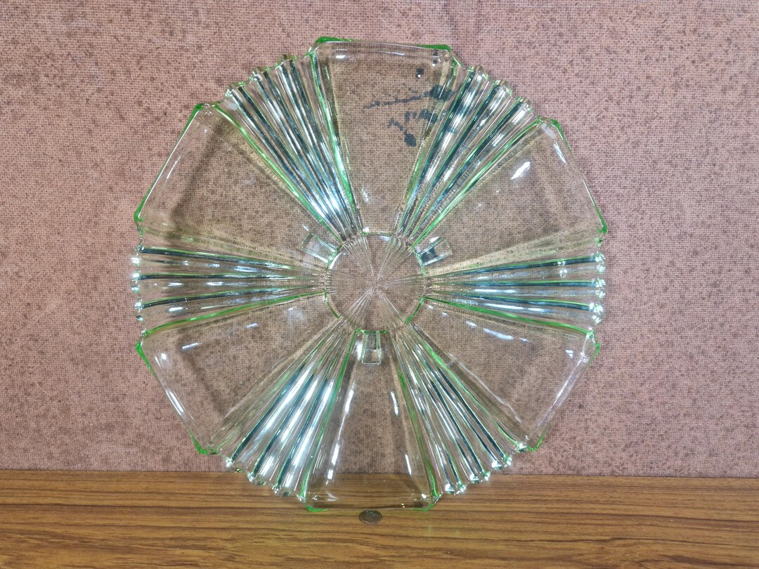 Vintage Art Deco Uranium Glass Plate – Glows Under UV, Geometric Fan ...