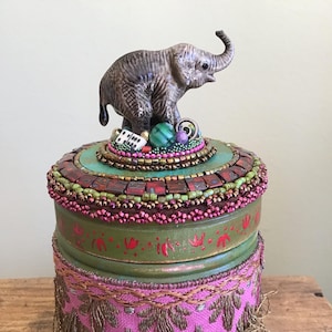 The Elephant Box - Etsy