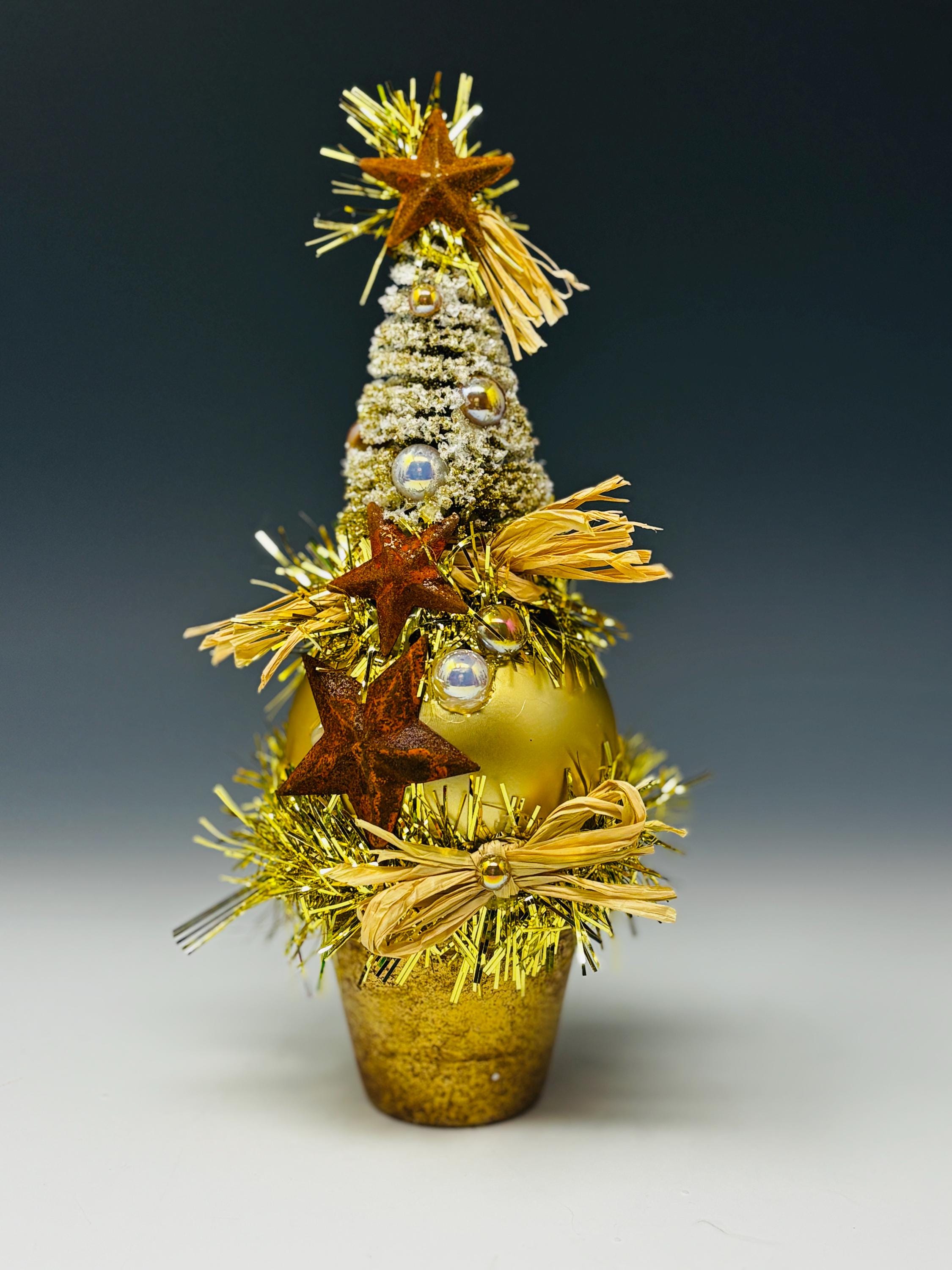 Mini Vintage Style Decorated Christmas Tree Table Top Centerpiece ...