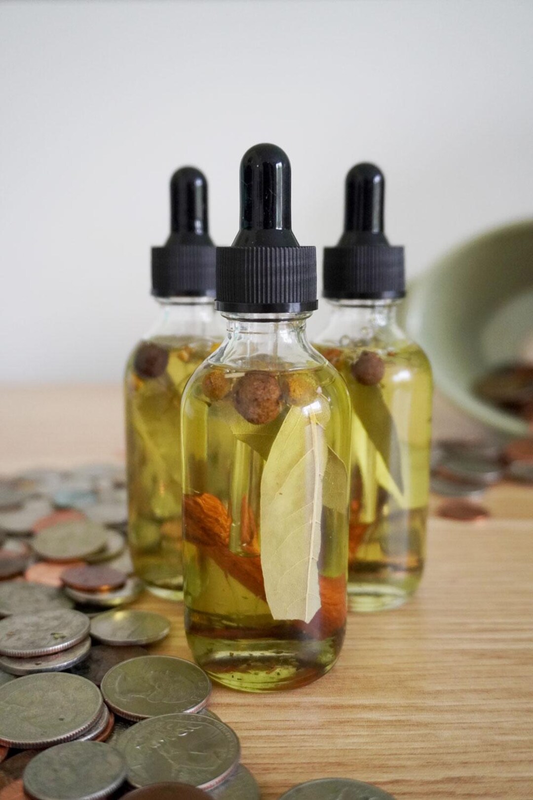 Everlasting Prosperity Oil - Money Oil, Abundance Oil, Money Drawing ...