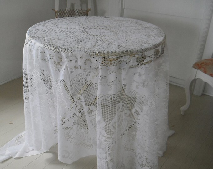 Shabby Chic White Lace Tablecloth White Lacey Tablecloth - Etsy