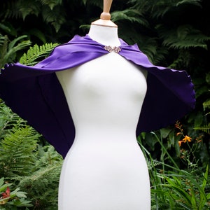 Purple Luna Capelet ~ Purple Cape, Hooded Cape, Druid Cape, Viking Cape ...