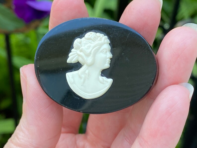 Laminated Lucite Brooch With Cameo Ca. 1960s | Etsy