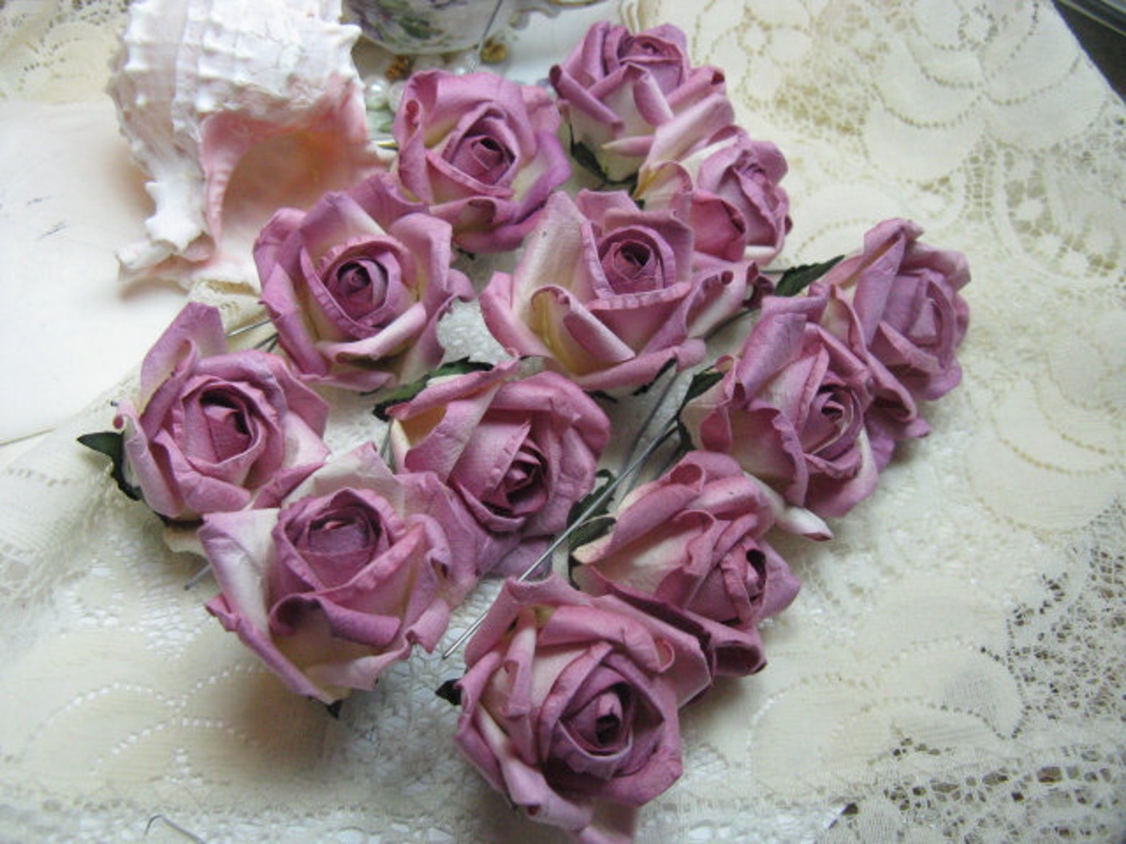 Paper Roses Parchment Paper Roses 12 Medium Light Rose - Etsy