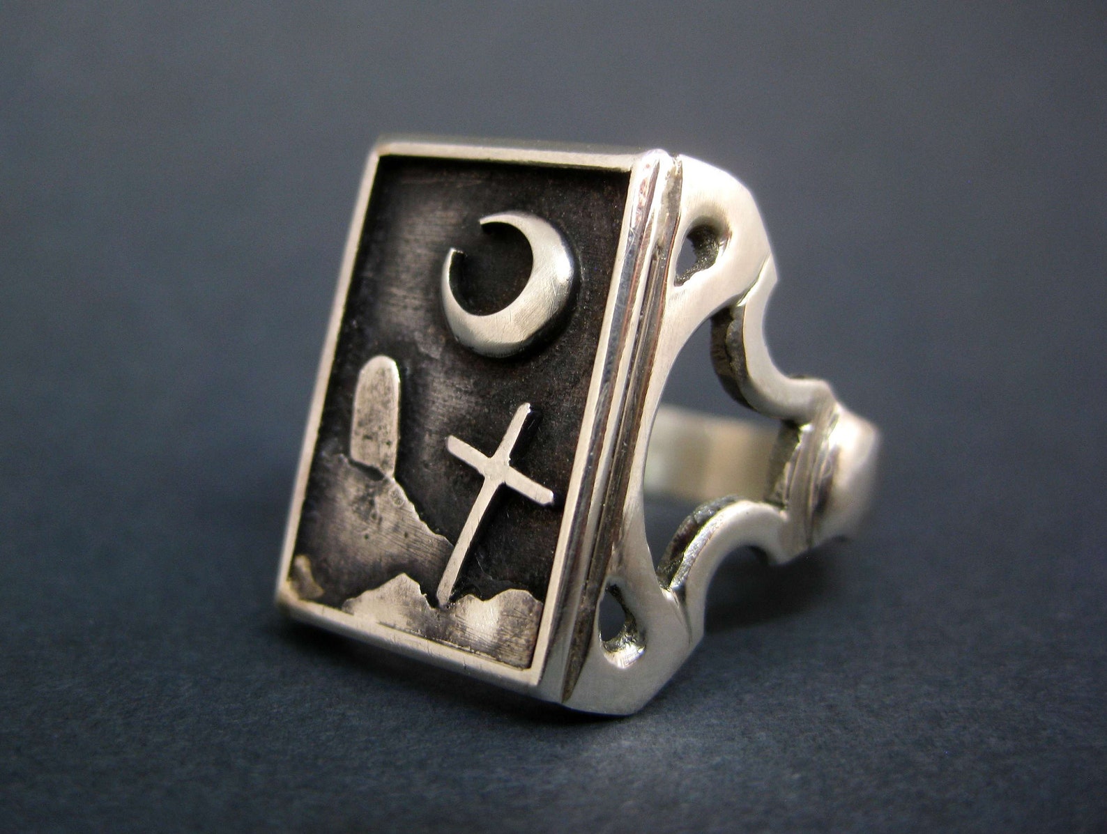 Cemetery Ring With Sterling Silver Signet Ring Gothic Ring - Etsy