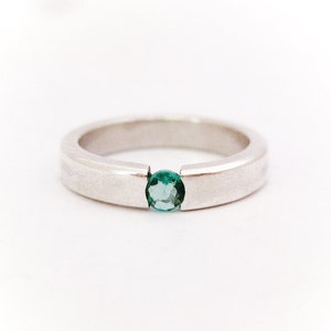 Emerald Tension Setting Ring - Engagement Silver Ring With Natural ...