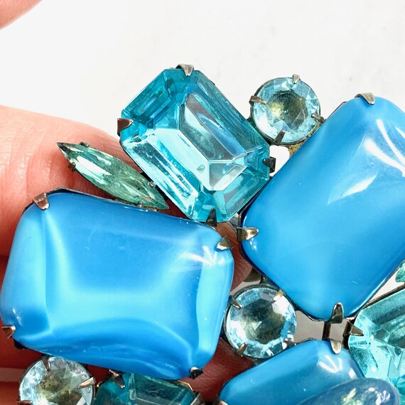 Huge Rhinestone Midcentury Swirl Teal Brooch - Gem