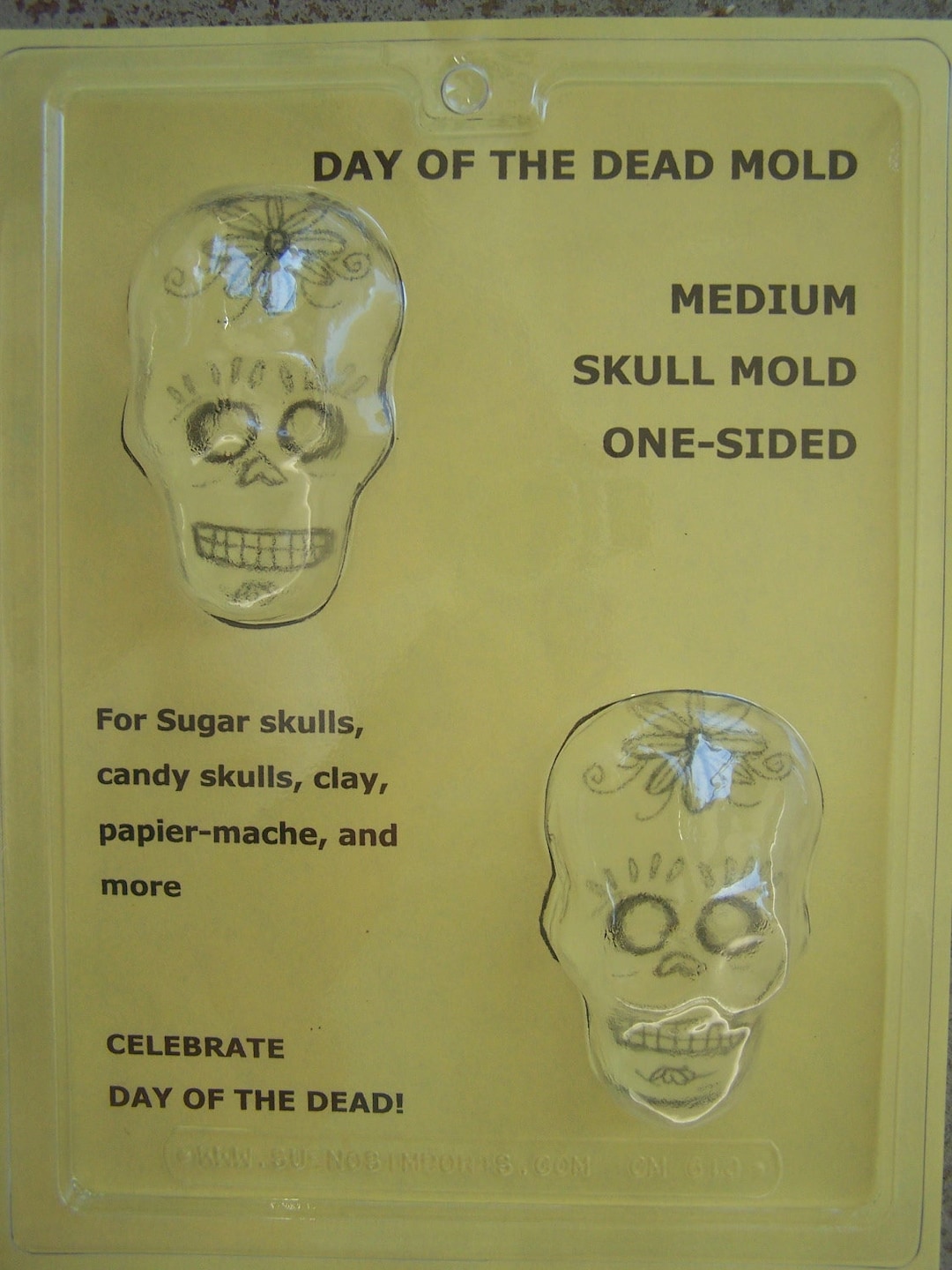 Medium Sugar Skull Mold - Day of the Dead - Etsy