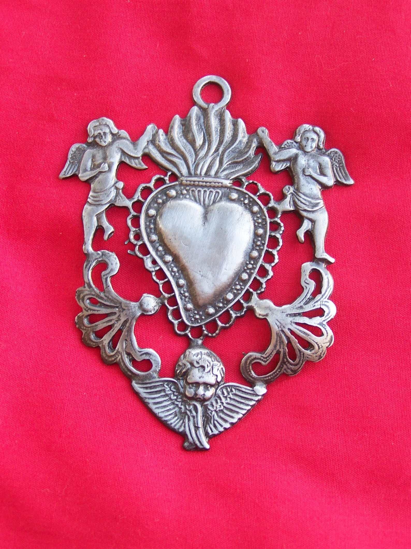 Tin/silver Sacred Heart With Angels Milagro Ex Voto - Etsy