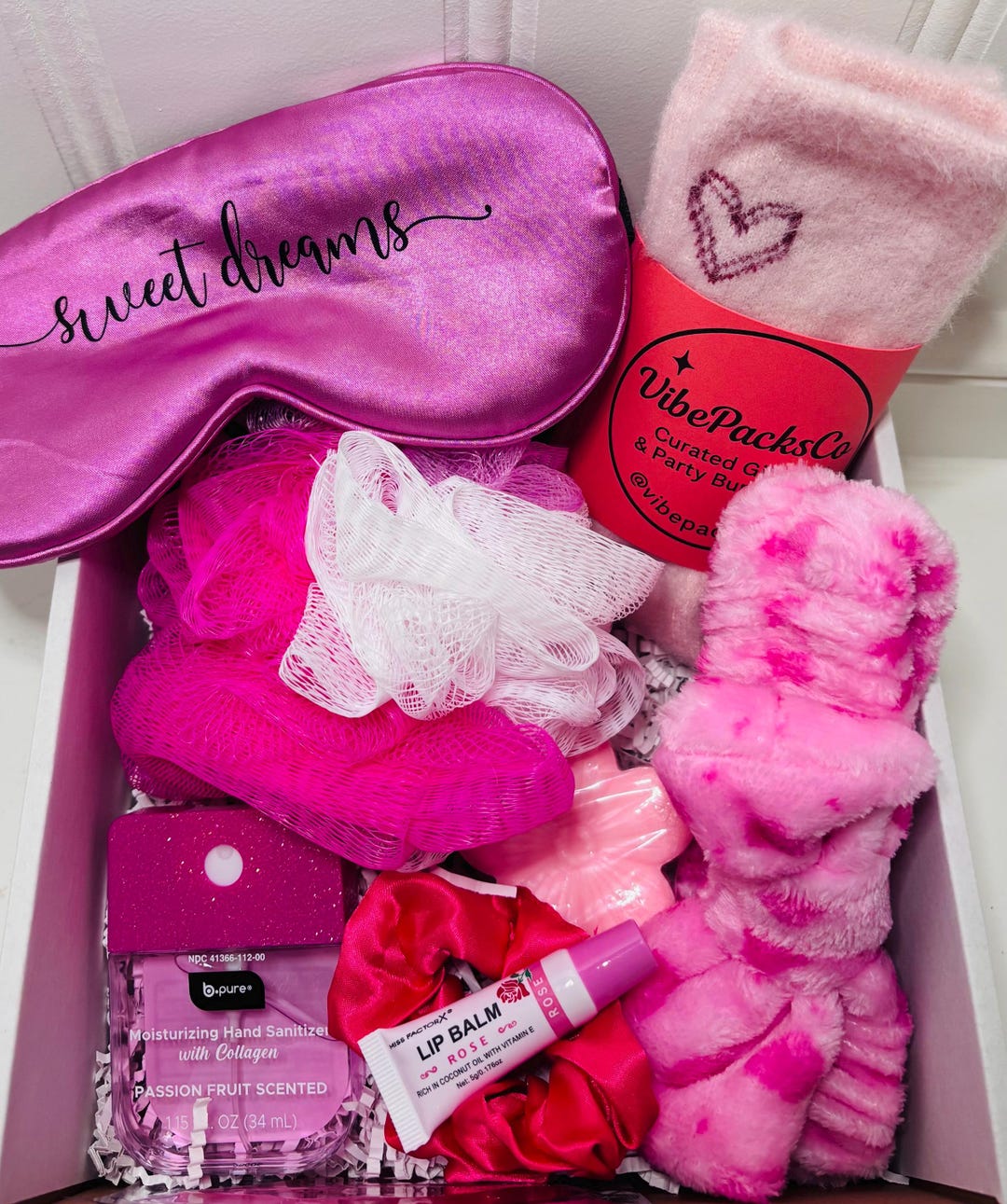 Pretty in Pink Mini Gift Box for Girls—tumbler, Jewelry Case & Spa Set ...