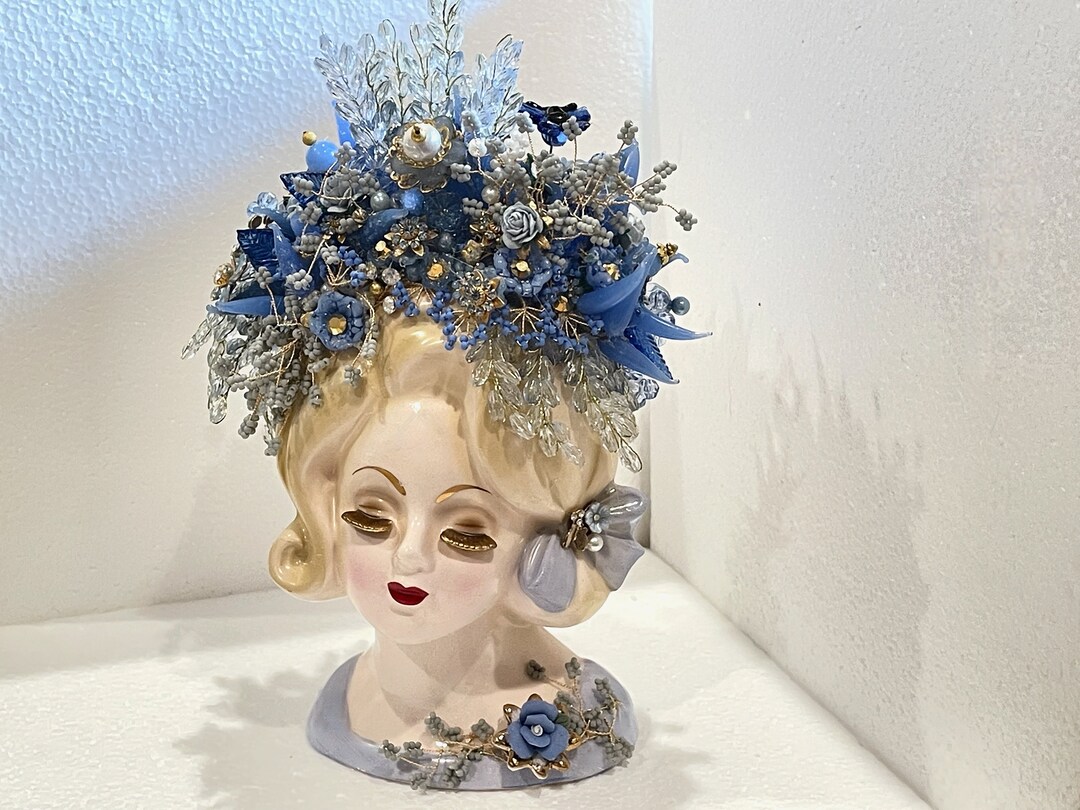 MARIEL: 1940's Japan Blue/gold Lady Head Vase W/>150 Handmade Glass ...