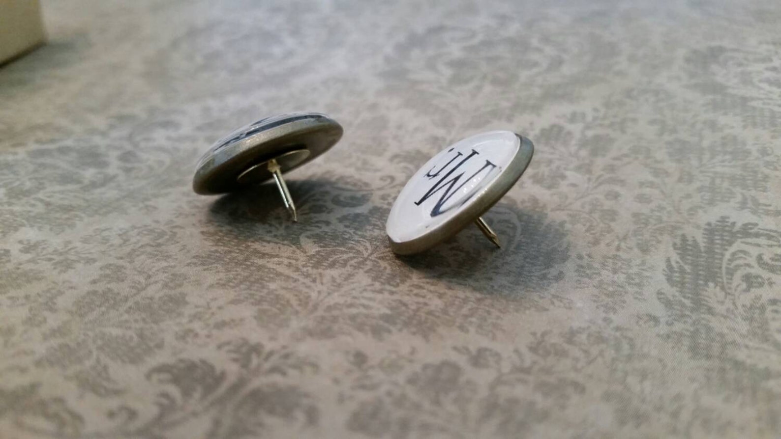 Mr. and Mrs. Custom Pushpins - Etsy