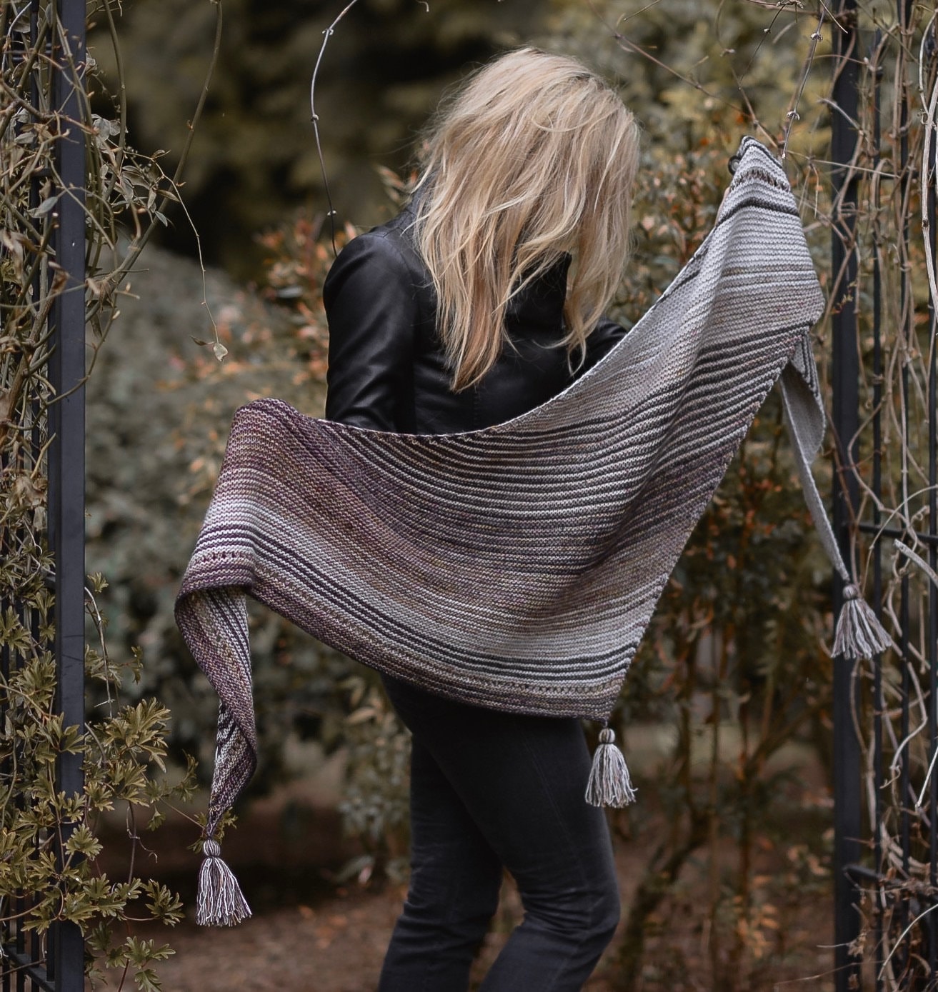 KNITTING Pattern-night Storm Shawl (one Size) - Etsy