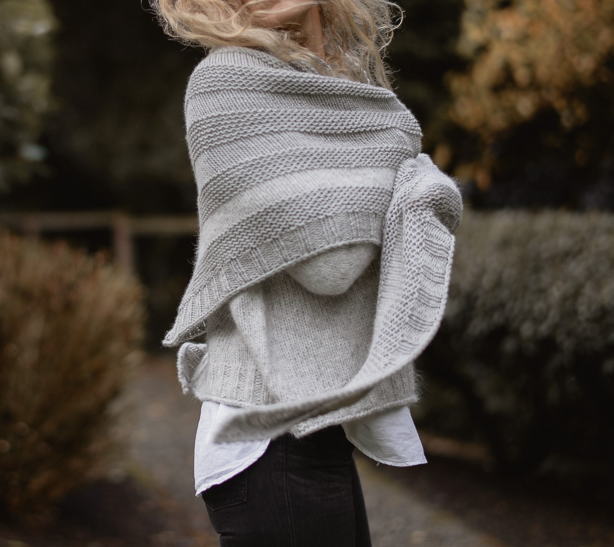 KNITTING Pattern-the Barred Wrap (one Size) - Etsy