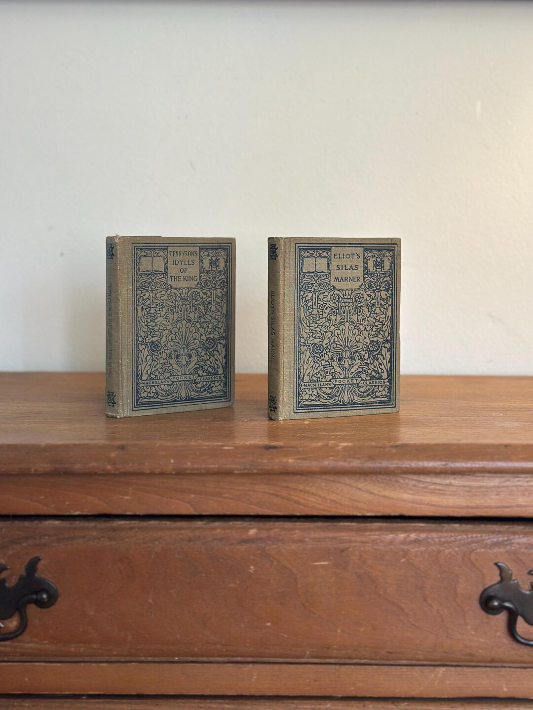 Antique 1911 Editions – 'silas Marner' by George Eliot & 'idylls of the ...