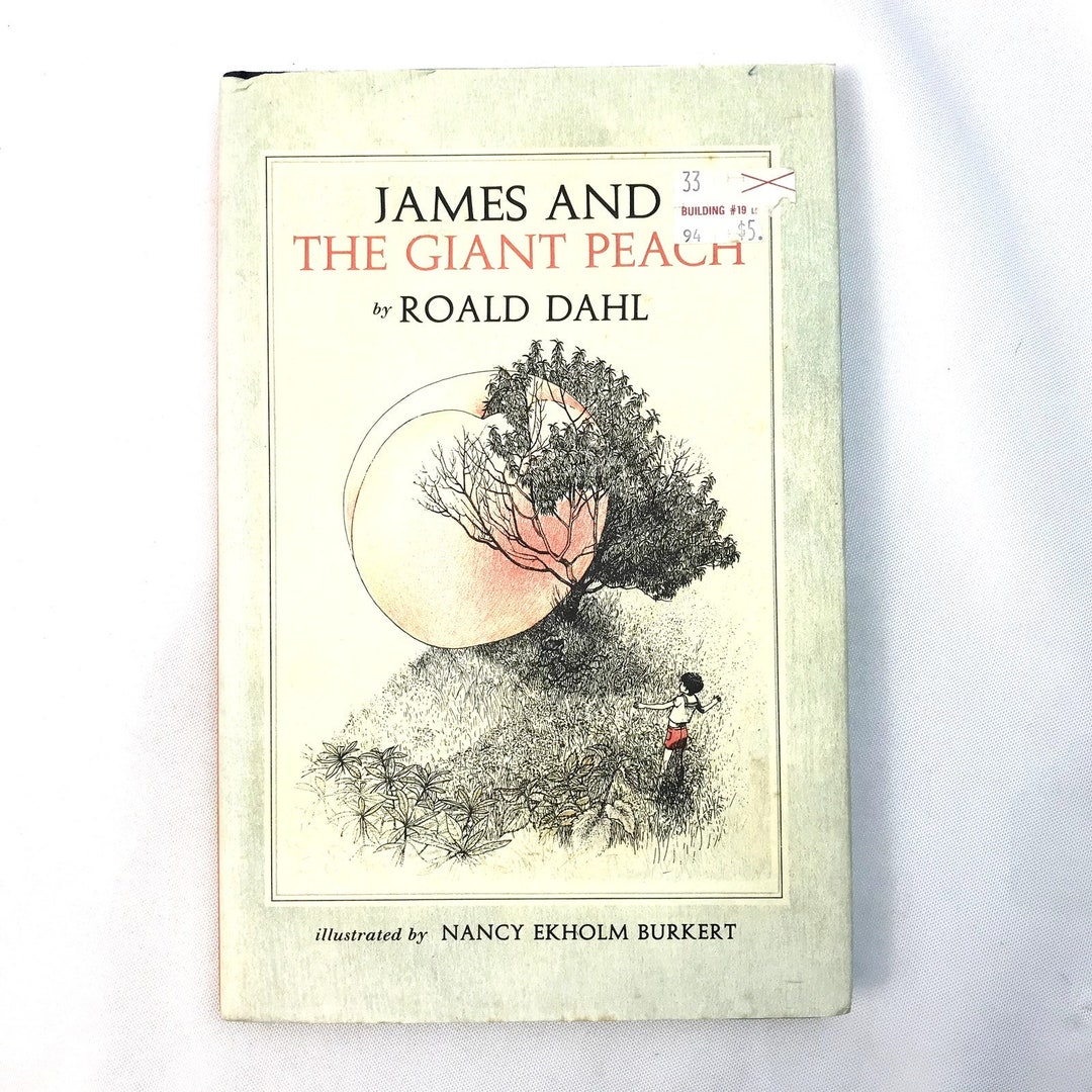 James and the Giant Peach A Children's Story by Roald Dahl Illustrated ...