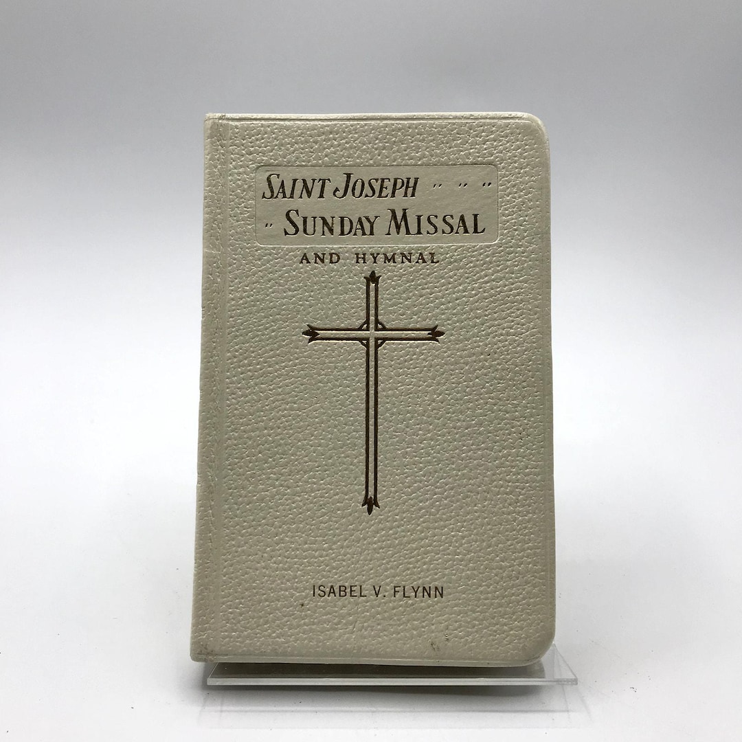Saint Joseph Sunday Missal and Hymnal Softcover Book by Isabel V. Flynn ...