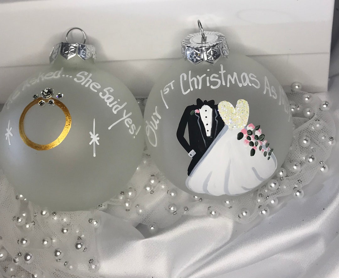 Wedding Duo Set for the Bride and Groom to Remember Their Special ...