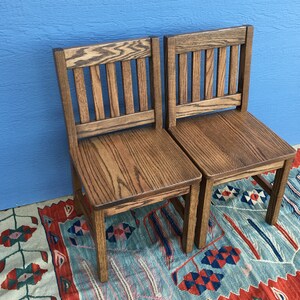 Child Chairs (2 Chairs) 14-in Seat H - Dark Oak - Solid Wood Chair ...