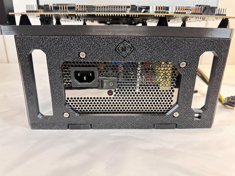 Open-air Computer Test Bench — Modular PC Assembly Platform With GPU ...